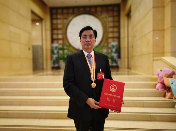 Academician Heping Xie Speaks at the Celebration of Teachers’ Day 2019 ...